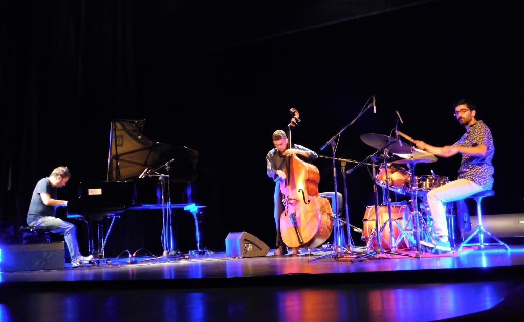 10 SYROS JAZZ FESTIVAL: ΕΝΑ ΤΡΙΗΜΕΡΟ ΓΙΟΡΤΗ ΣΤΗΝ